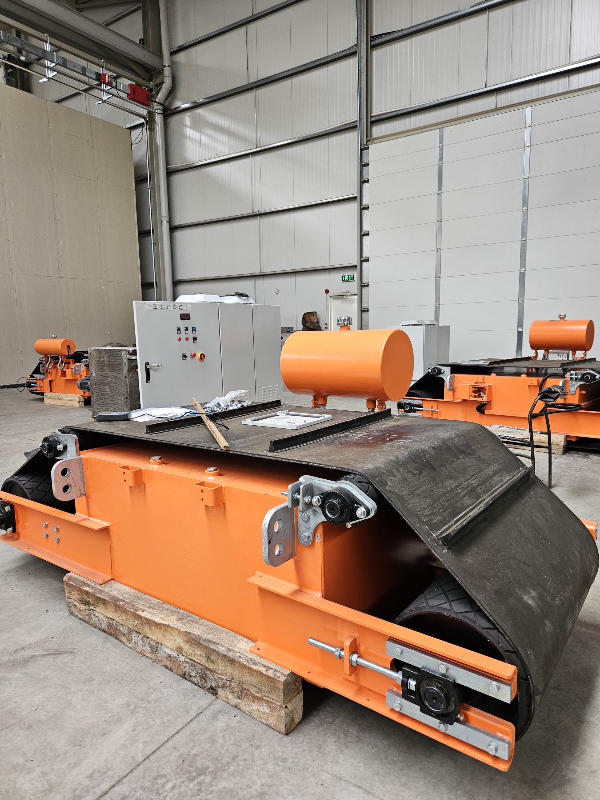 Heavy Duty Electromagnetic Overbelt Metal Separators are Yakutia ...